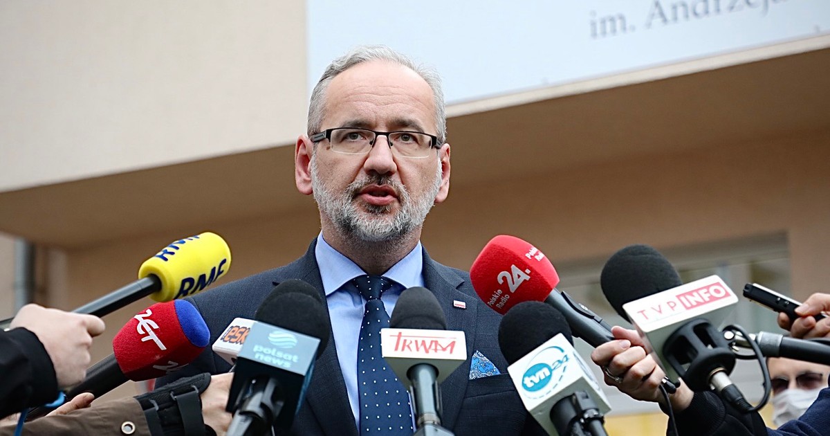Koronawirus w Polsce. Czwarta fala przybiera na sile. Niedzielski ... Koronawirus w Polsce. Czwarta fala przybiera na sile. Niedzielski ...