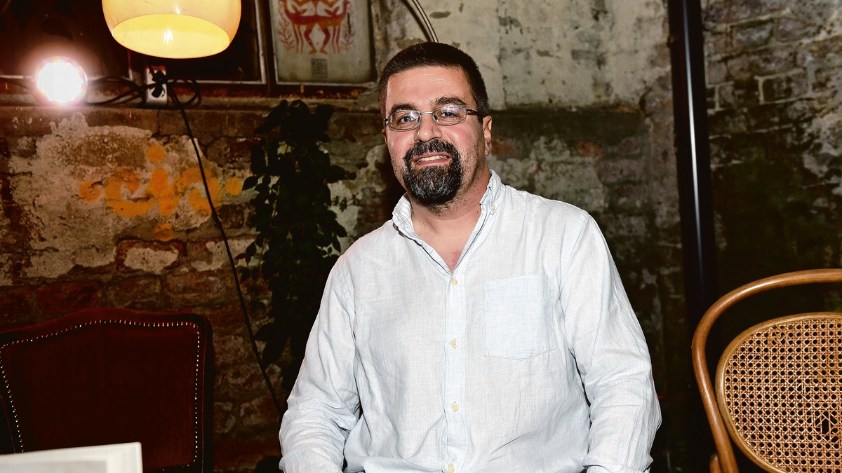 IVAN ĐURĐEVIĆ O NOVOJ KNJIZI: „ATOPIJA“ je literarni eksperiment koji ...
