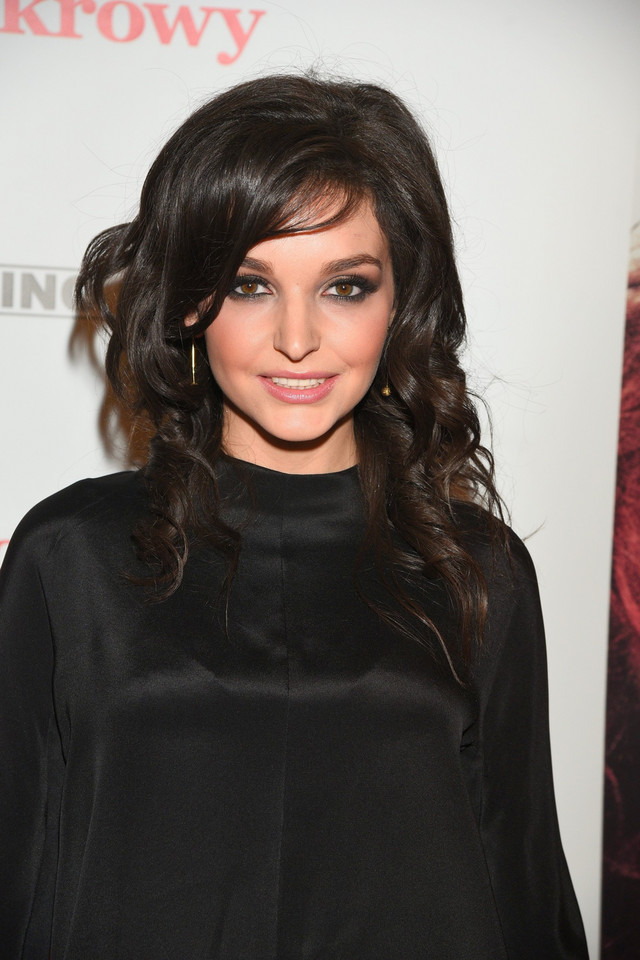 Maria Dębska: kim jest młodziutka piękność? - Film