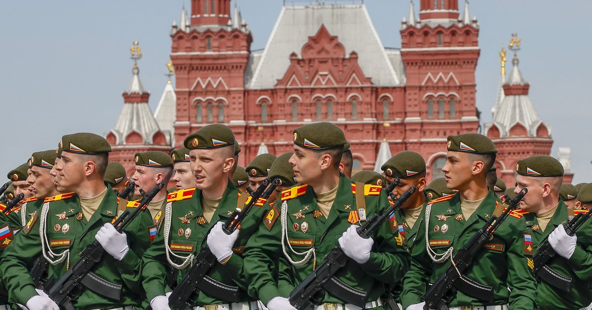 The Kremlin plan failed. The Ministry of Defense is changing its strategy
