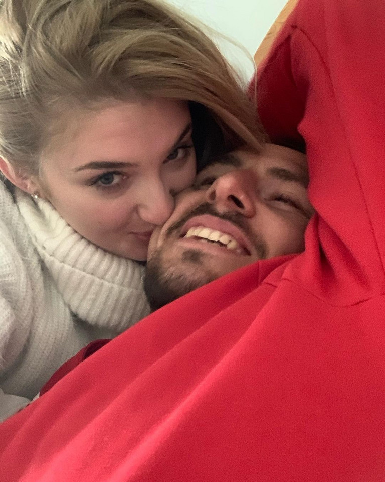 Jan Zieliński ma narzeczoną. Są razem od "18", żyli w związku na odległość - Plejada.pl