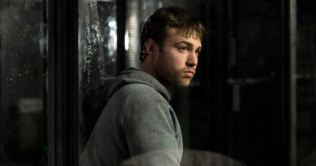 'The OA' star Emory Cohen reveals how he snuck in the show's iconic ...