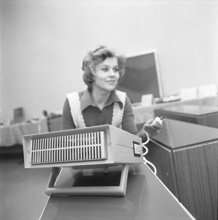 Kultowe urządzenia i zabawki z PRL-u. Tylko znawcy zdobędą komplet ...