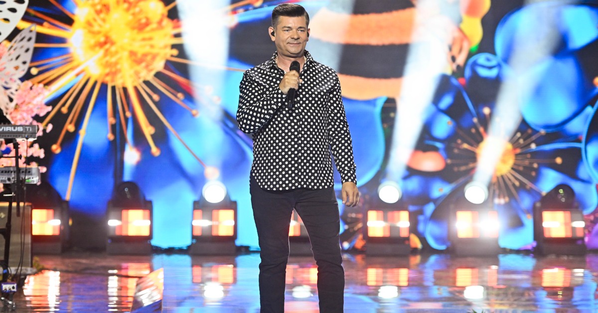 Zenek Martyniuk uważa, że każdego stać na "przeciętny apartamencik ...