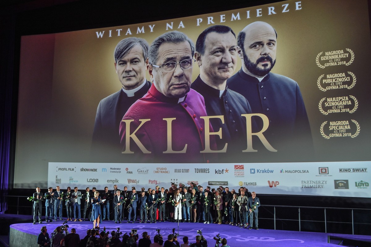 „Kler” - jak jeden film przyciągnął tłumy do kin i zaburzył statystyki ...