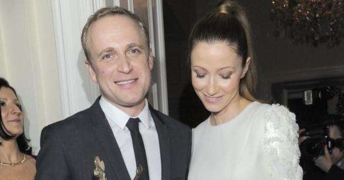 Dramat aktora. Adamczyk nie może zamieszkać z żoną