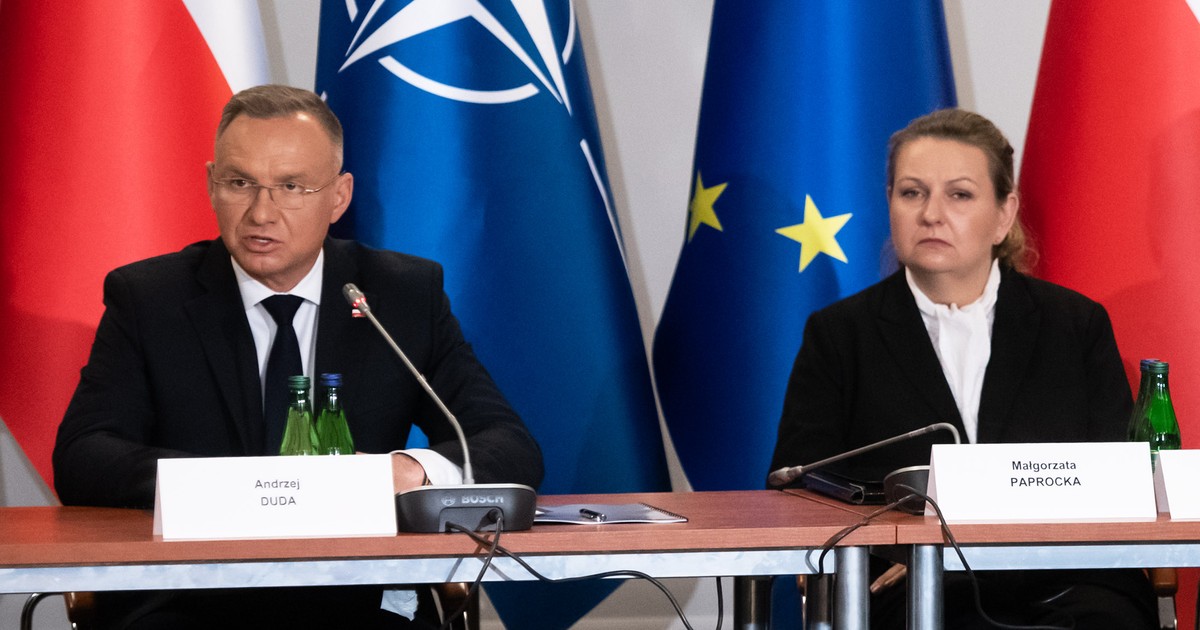 Ustawa incydentalna Szymona Hołowni. Będzie weto prezydenta? Co z wyborami?