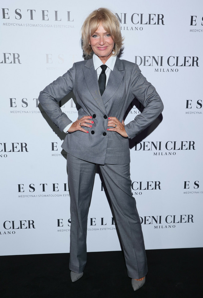 Jak zmienili się aktorzy z serialu "Ranczo"? - Kobieta