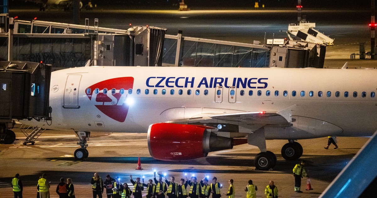Ostatni lot w historii Czech Airlines. Przewoźnik kończy działanie po ...