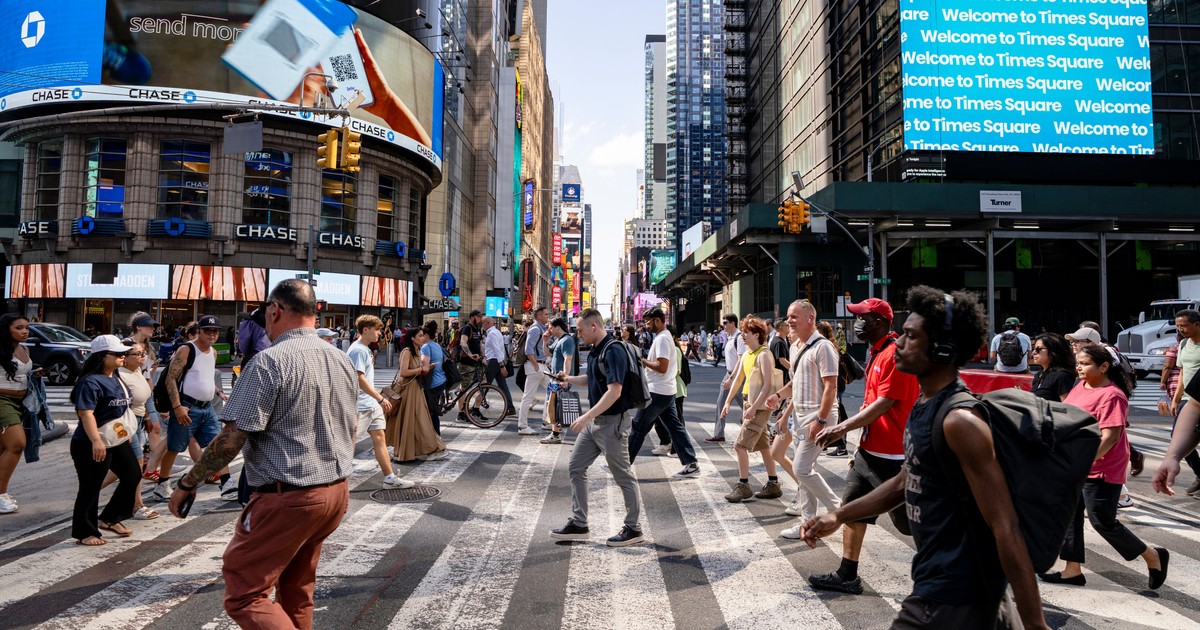 Can a thriving city get cheaper? Mamdani's NYC is about to find out ...