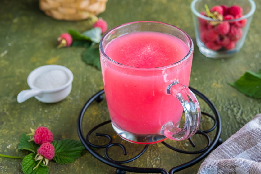 Kisiel z siemienia lnianego – naturalna recepta na wypadające włosy