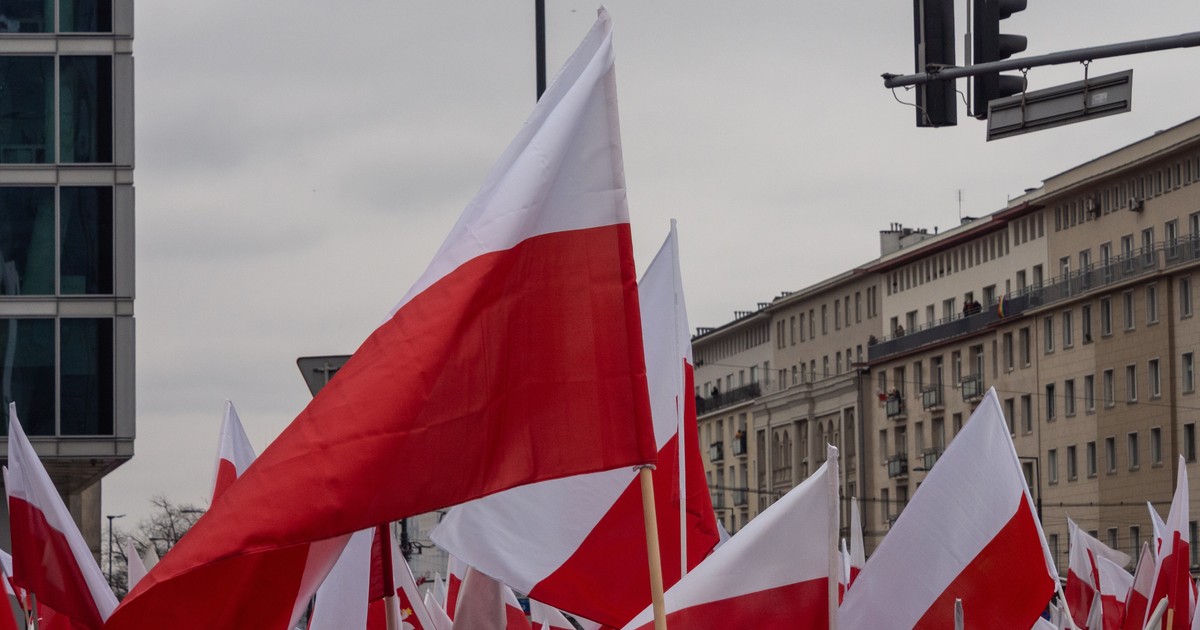 Polacy ocenili 2025 rok lepiej niż poprzedni. CBOS ujawnia najnowsze dane