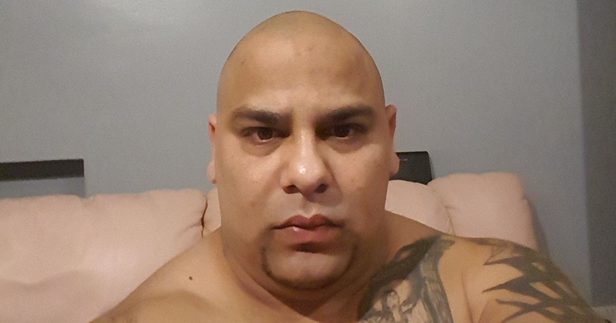 Zwabili ją obietnicą papierosa. Trwa proces trzech mężczyzn w Anglii