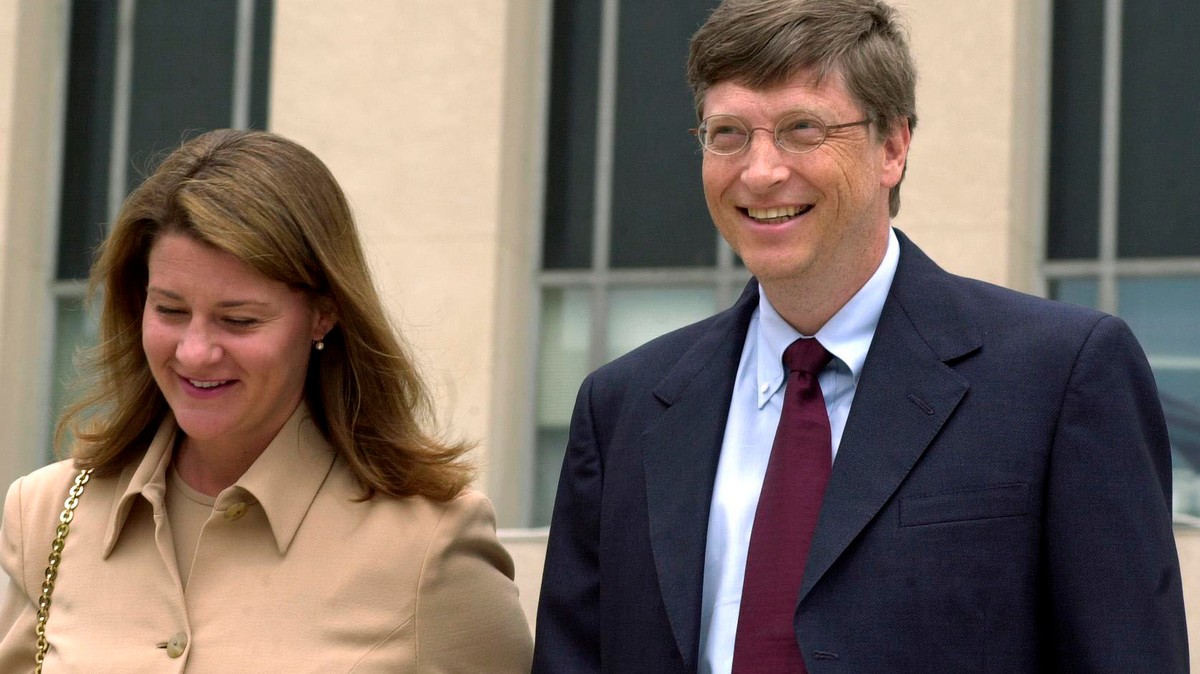 Bill Gates 2000-ben egy alkalmazottjával csalta a feleségét - Blikk