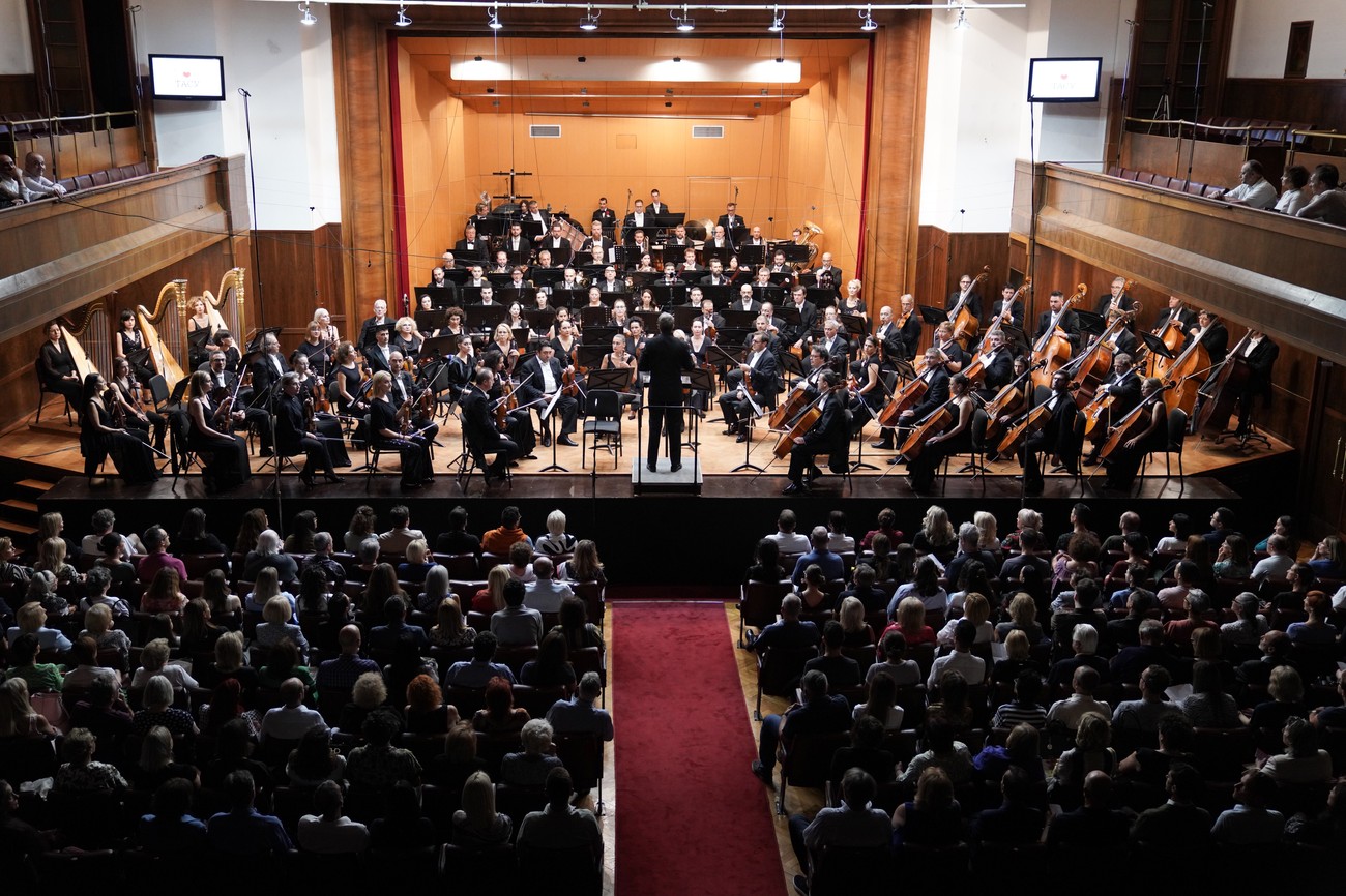 Beogradska filharmonija počela jubilarnu sezonu, prvi koncert posvetili ...