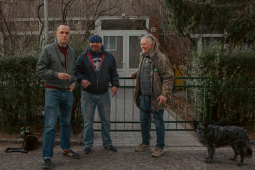 Rendőri zaklatás, iskolai kirugás, pártfogói felügyelet, börtön várt az ...