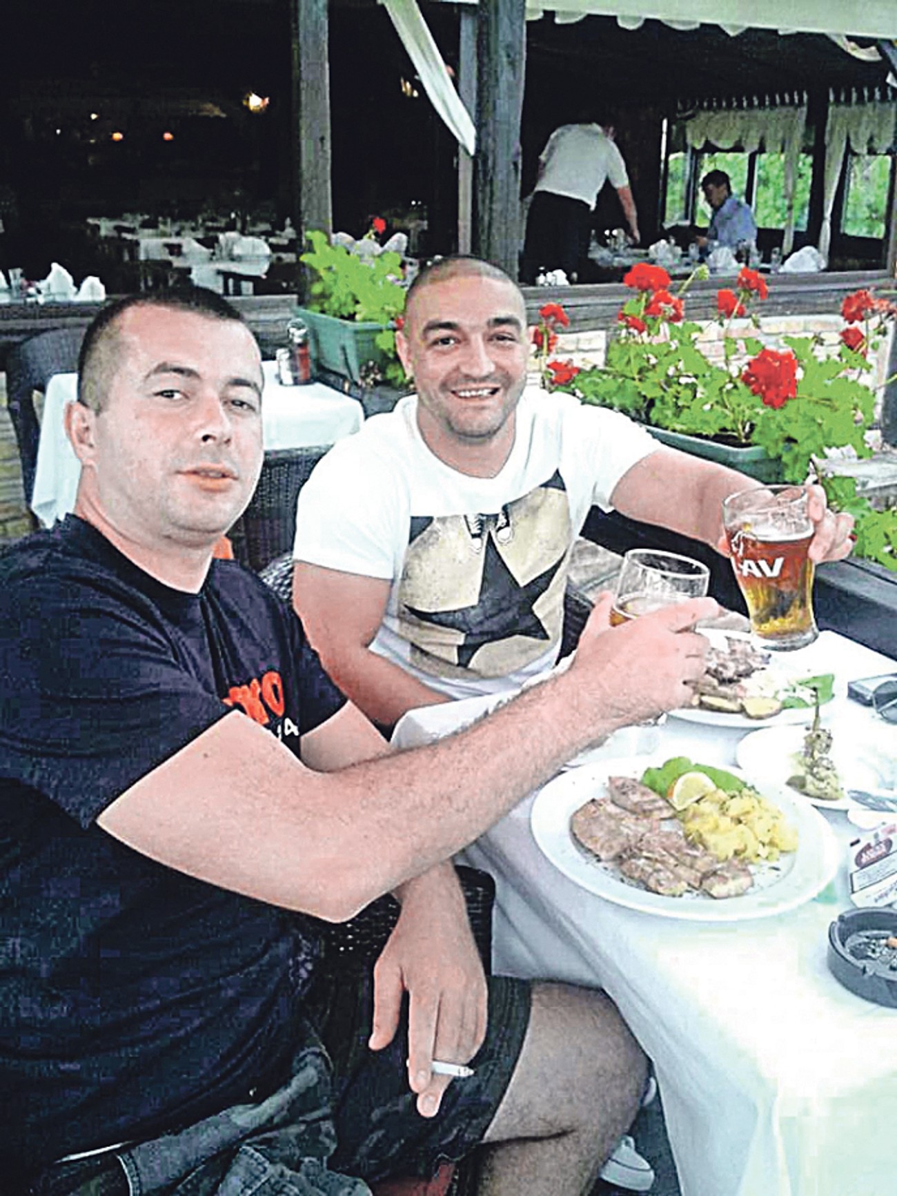 ŽANDARMU ZADAO 100 UDARACA, PA NASRNUO NA NJEGOVU ŽENU Batinaš koji je ... ŽANDARMU ZADAO 100 UDARACA, PA NASRNUO NA NJEGOVU ŽENU Batinaš koji je ...