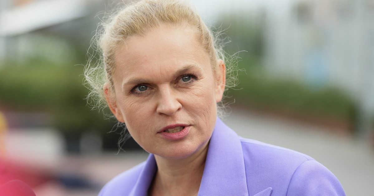 Co z lekcjami religii w szkołach? Czy katecheci stracą pracę? Nowacka odpowiada - GazetaPrawna.pl