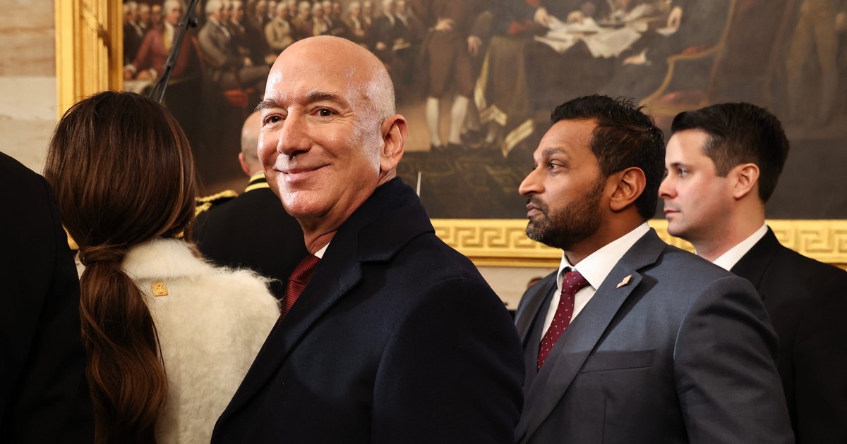 'Disagree and commit': The famous Jeff Bezos phrase that's making a ...