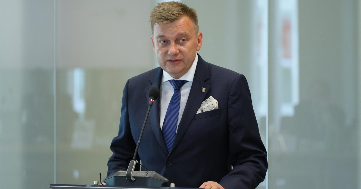 Kontrowersje wokół Karola Nawrockiego. Były szef ABW odpowiada