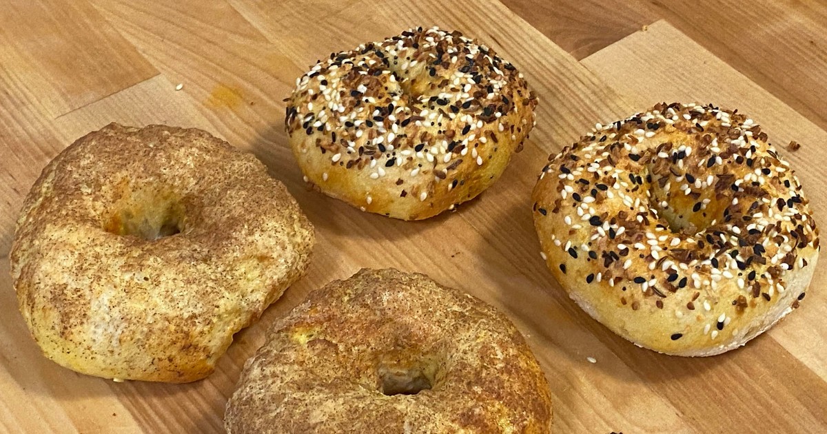 I made 3-ingredient bagels in my air fryer, and I couldn't believe how ...
