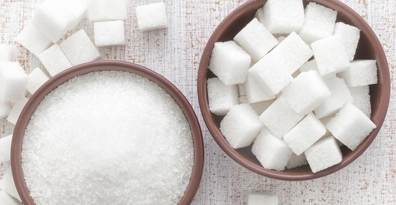 Cukier - rodzaje, zastosowanie, sposób produkcji [WYJAŚNIAMY]