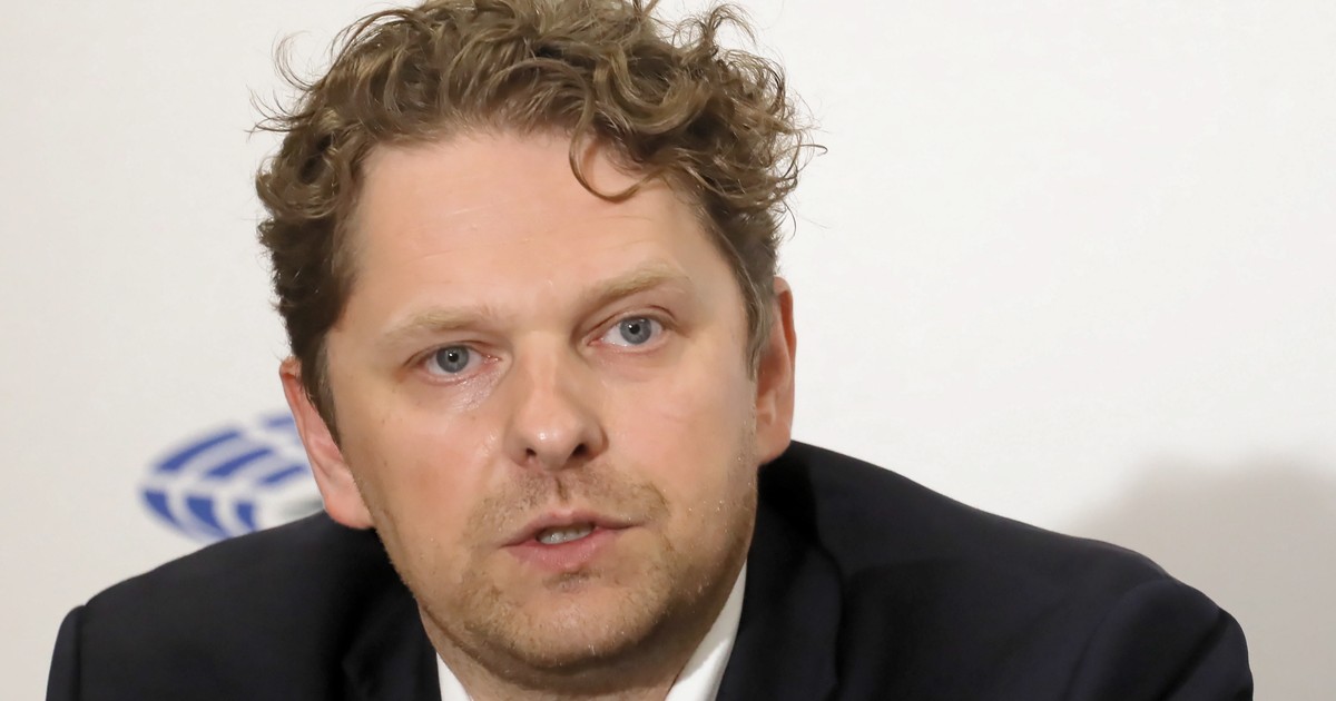 Black hawk w spocie polityka PiS. Opioła zdejmie spot po interwencji ...