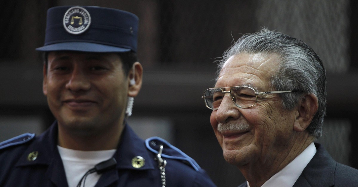 Były dyktator Gwatemali Jose Efrain Rios Montt odpowie za ludobójstwo ...