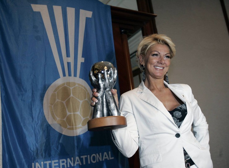 Svetlana Kitić i zvanično najbolja rukometašica svih vremena Svetlana Kitić i zvanično najbolja rukometašica svih vremena