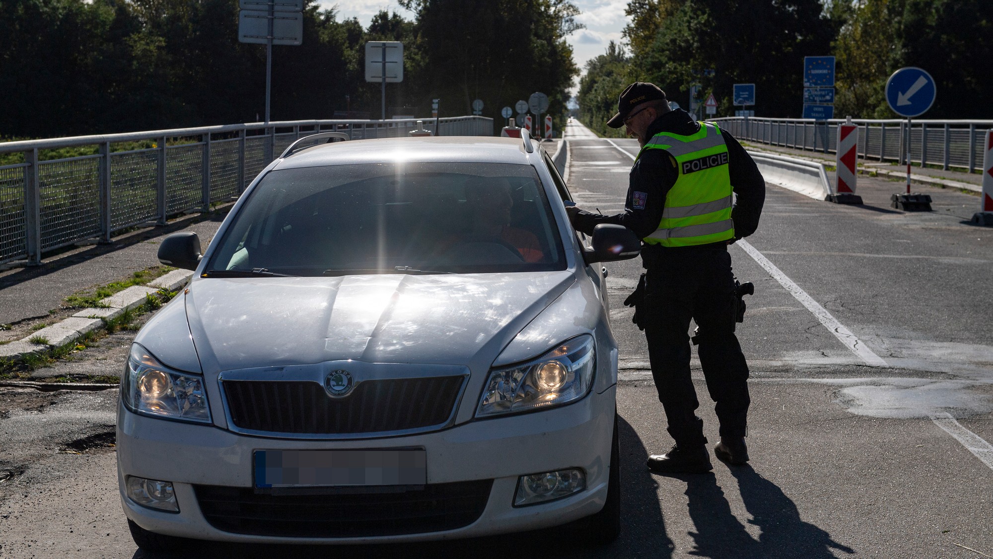 Kontroly na hraniciach so Slovenskom pokračujú: Predĺžili ich aj naši českí bratia | Koktejl.sk