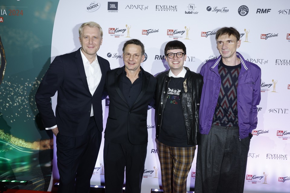 Halina Frąckowiak w satynie, a Katarzyna Zdanowicz jak na bal, czyli ...