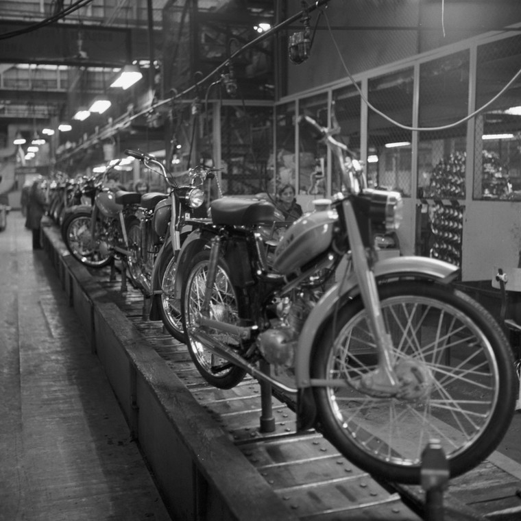 Pamiętasz najpopularniejsze marki PRL-u? 15/15 to jak dostać talon na ...