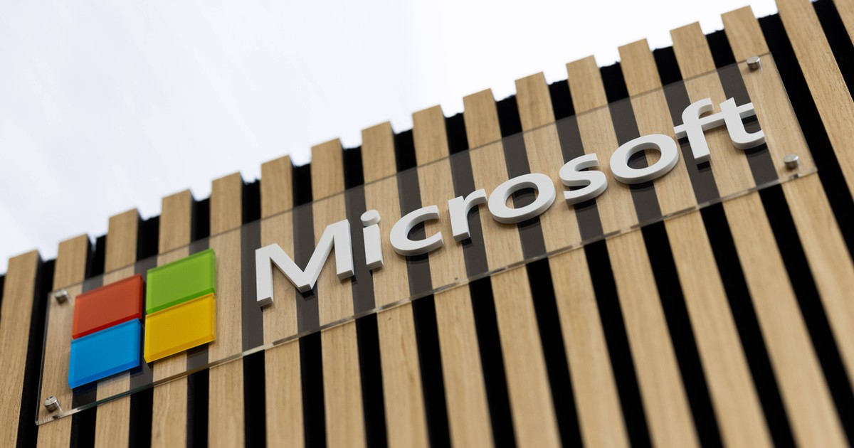 Apple zdetronizowany przez Microsoft. Wszystko przez sztuczną ... Apple zdetronizowany przez Microsoft. Wszystko przez sztuczną ...