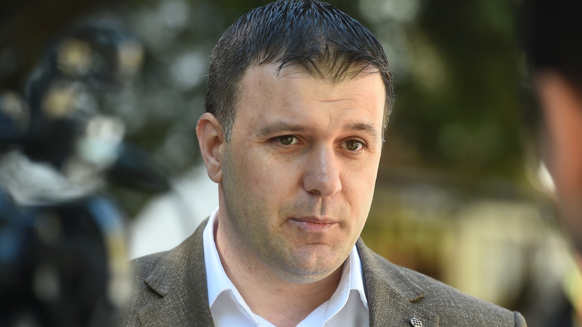 Ko je Husein Memić, novi-stari ministar u novoj Vladi Srbije - Blic