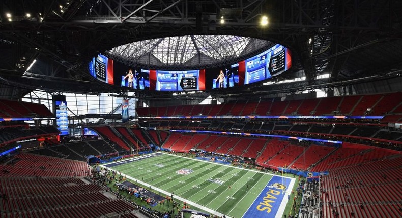 SUPER BOWL LIII: We are tracking the big plays and moments everybody ...