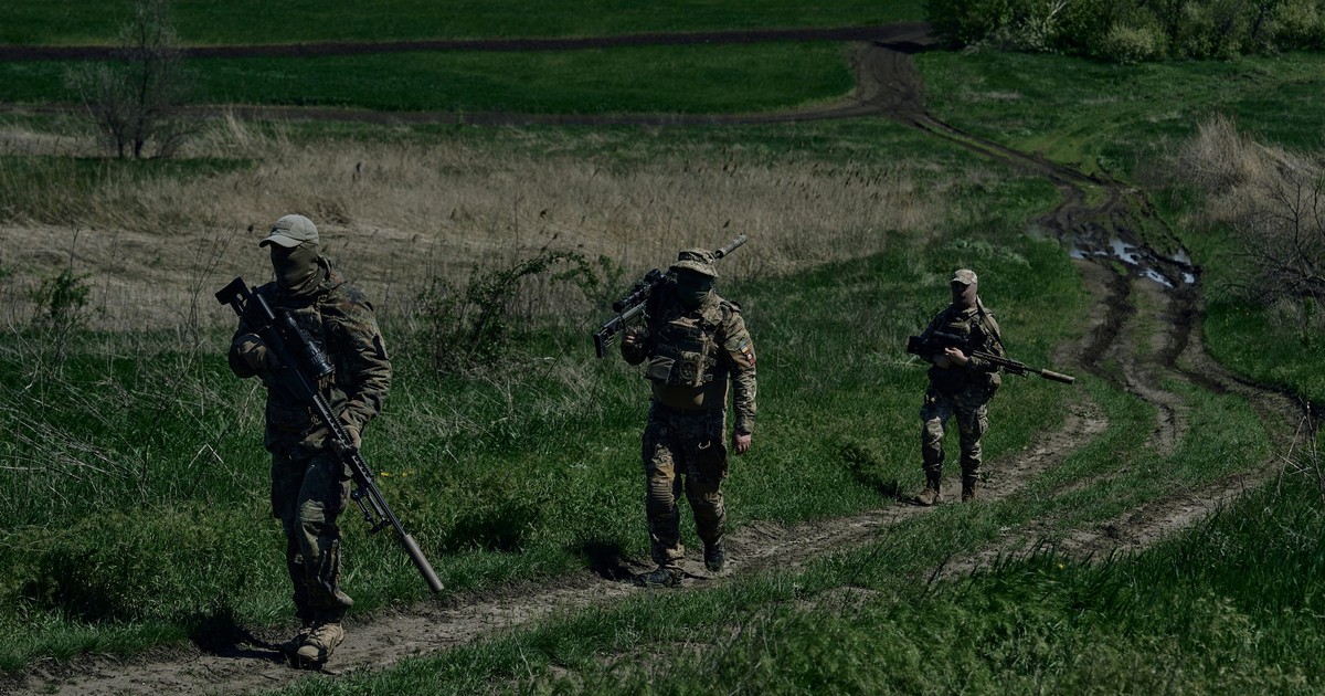 Russian defenses in Ukraine are 'likely brittle' as they lack the ...