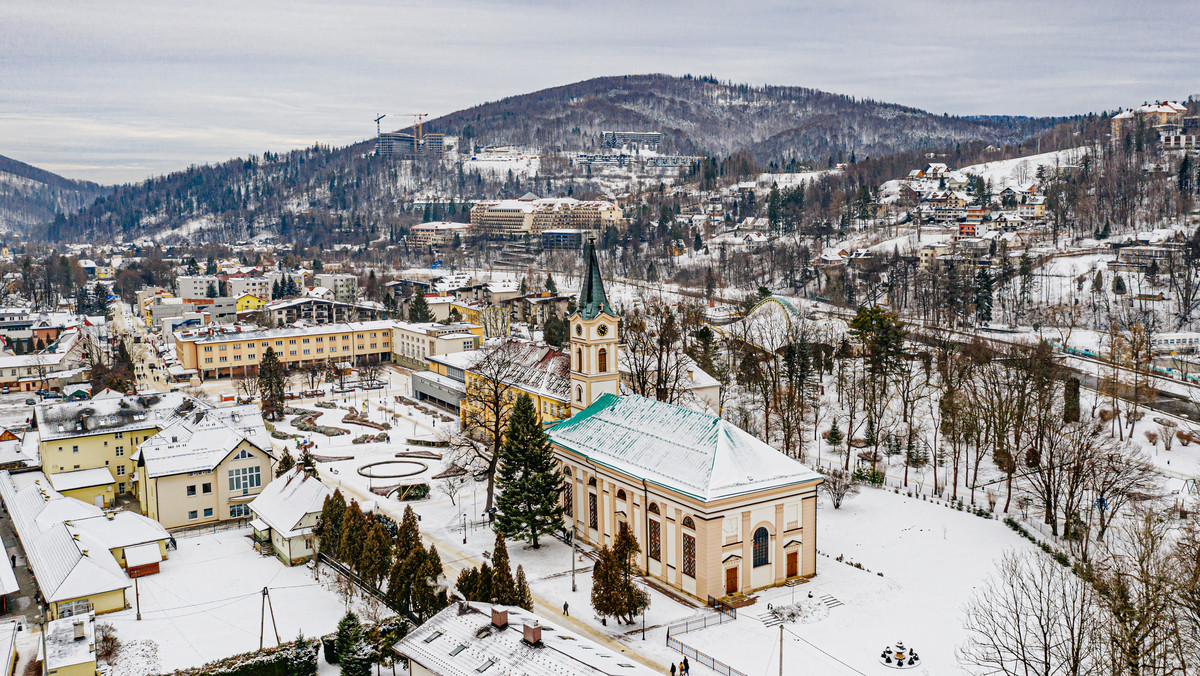 Wisła: szlaki, miejsca, z których wyjść w góry, szczyty warte ...