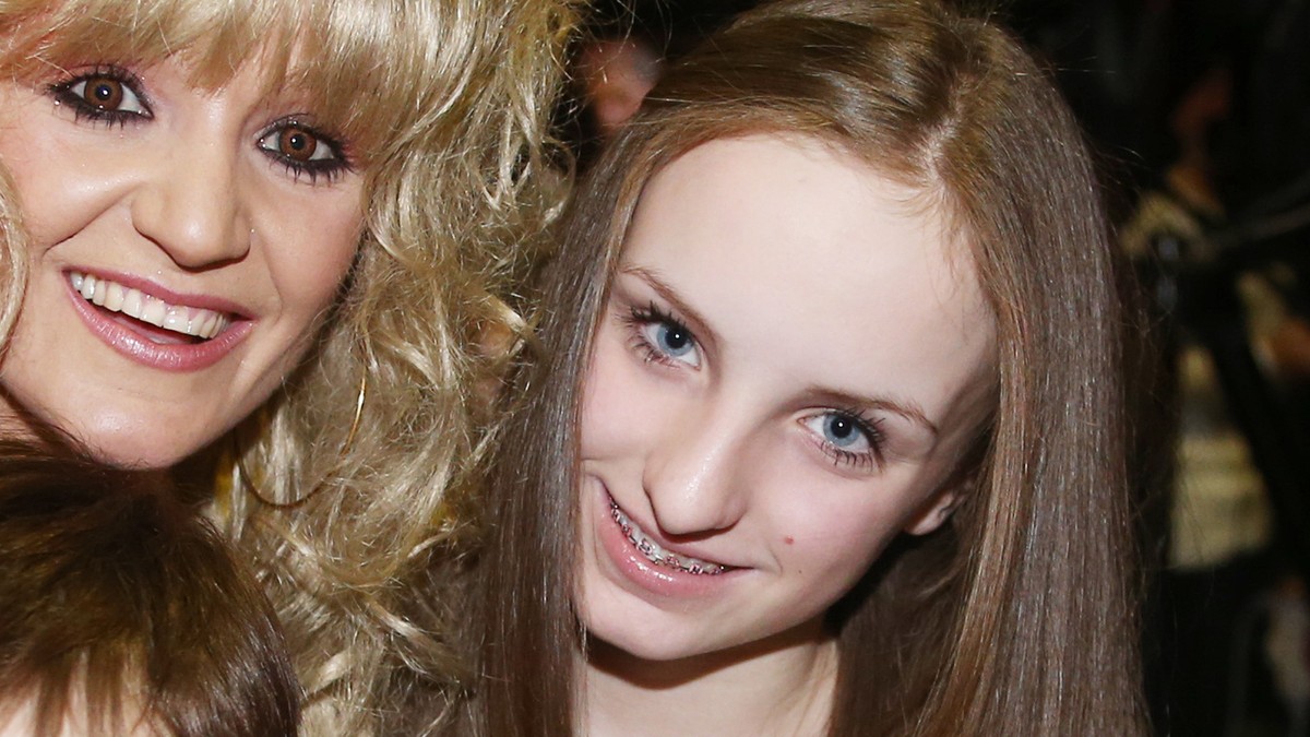 Leülsz, ha meglátod Szandi lányának bikinis fotóját! Az a kocka has ...