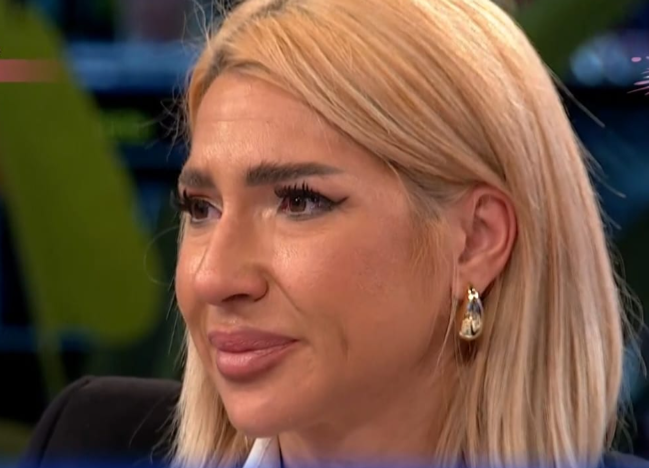 Jovana Jeremić plače u jutarnjem: Voditeljka s knedlom u grlu o svojoj najvećoj traumi - Blic