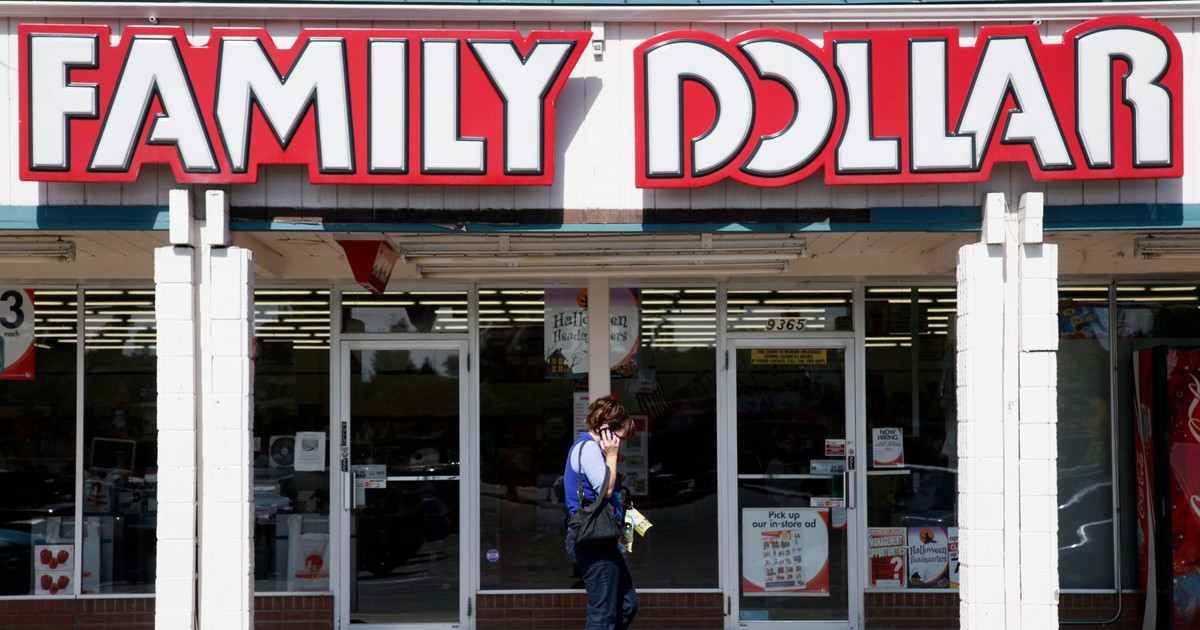 More than 2,000 stores are closing across the US in 2024. Here's the ...