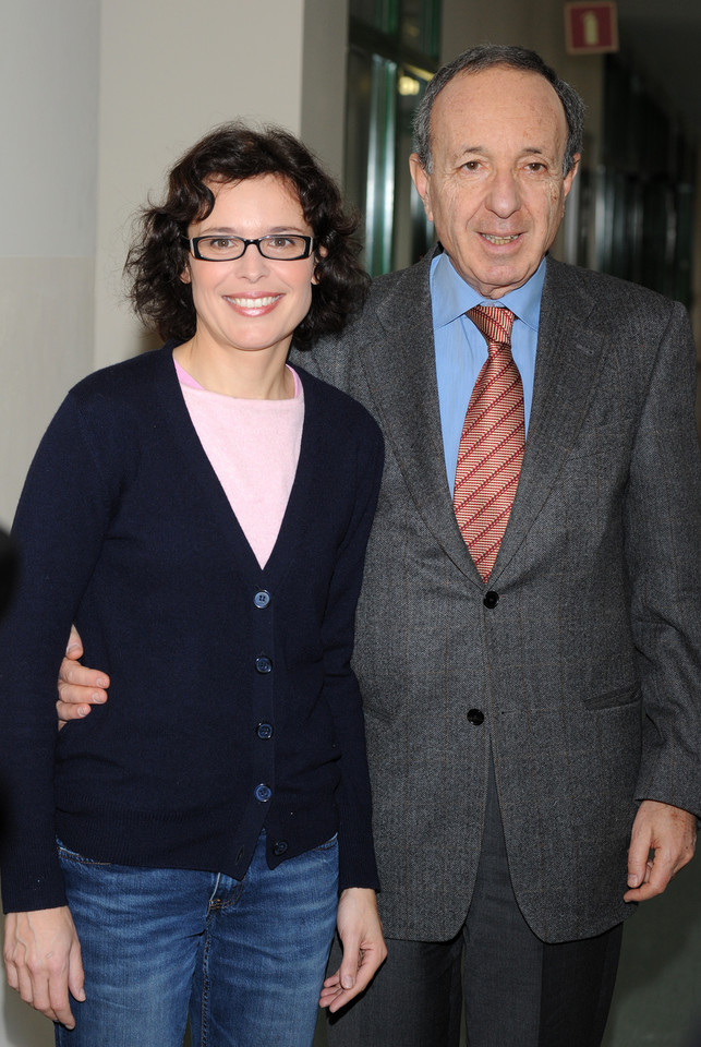 Agata Passent przerywa milczenie! - Plejada.pl