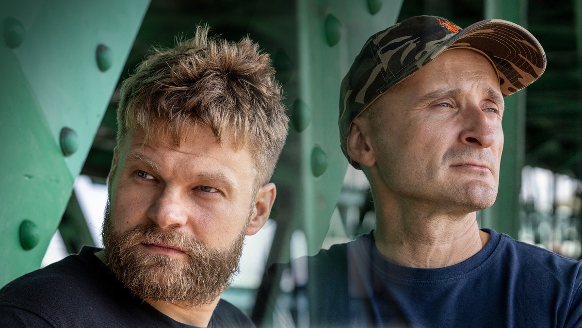 Dominik Grabowski powraca. Raper Doniu napisał książkę "Walkę mamy we ...