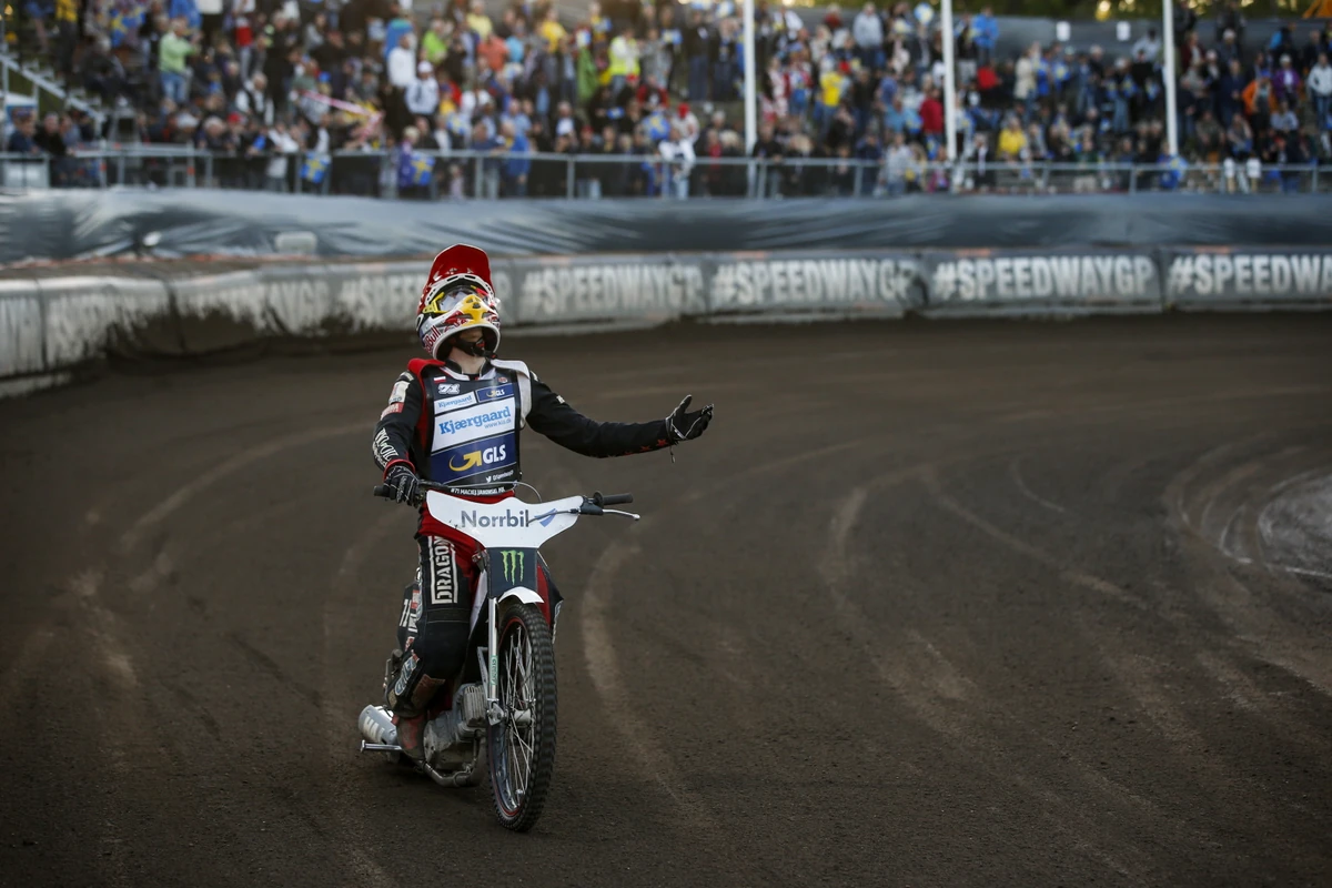 Janowski wygrał Grand Prix Szwecji. Zmarzlik trzeci w Hallstavik ... Janowski wygrał Grand Prix Szwecji. Zmarzlik trzeci w Hallstavik ...