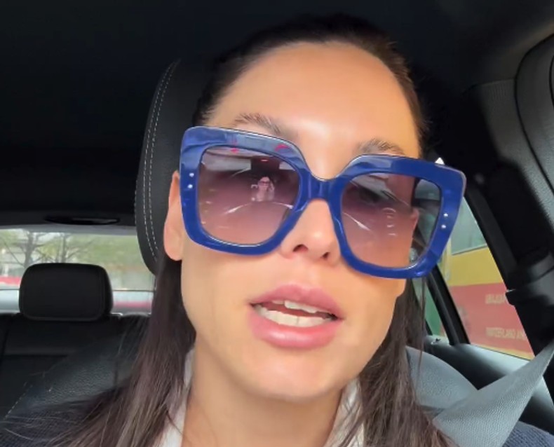 "Zanima me da li sam ja najgora ili ima sličnih: Meni?" Mirka ...