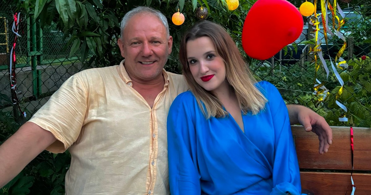 Jacek Protasiewicz pokazał ukochaną. Ależ się razem bawili!