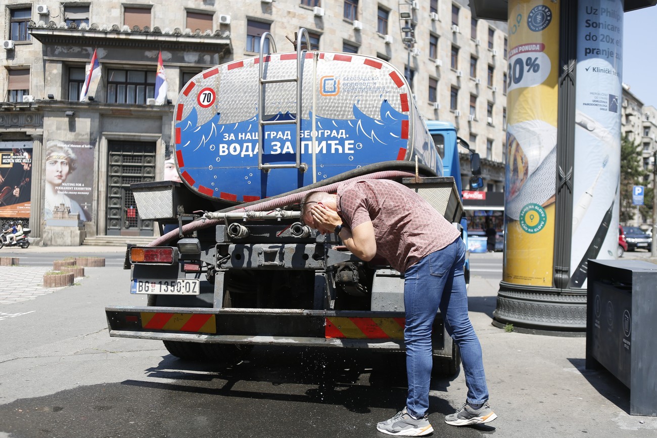 Delovi Starog grada, Zemuna i Voždovca danas bez vode, neki i ceo dan - Blic