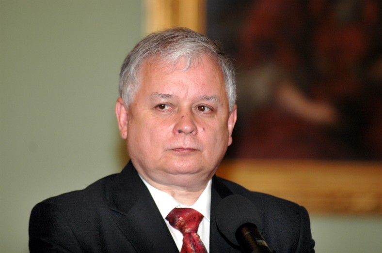 Lech Kaczyński obrażony przez niemiecki dziennik - Plejada.pl