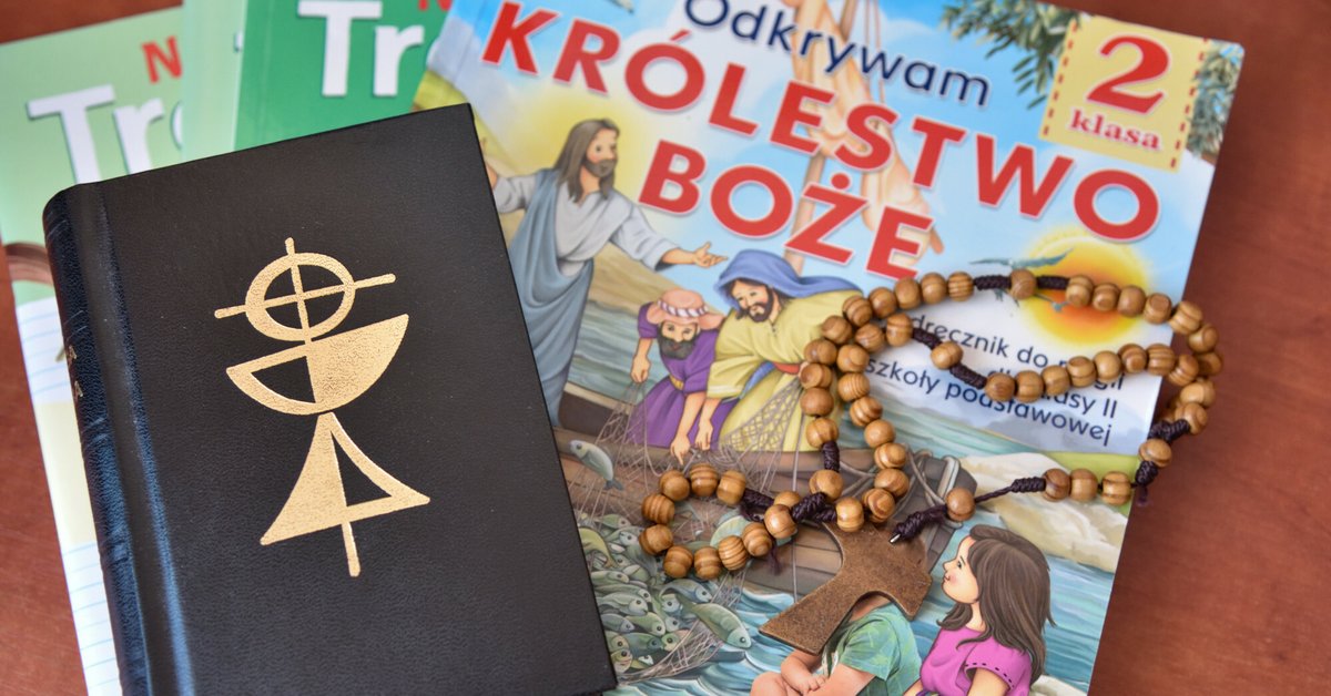 Katecheza w parafii ma być komplementarna z lekcjami religii - Informacje