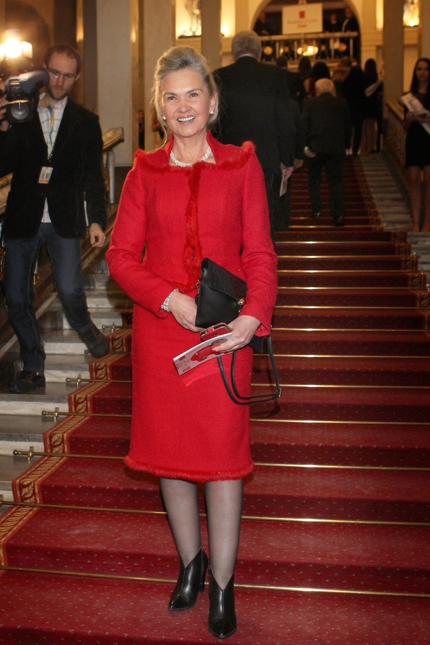 Anna Kalata wraca do "babcinego" stylu?