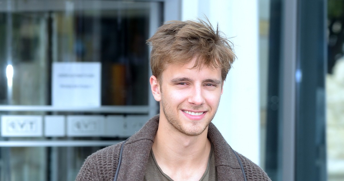 Maciej Musiał pokazał tatę. Zdjęcie - Plejada.pl